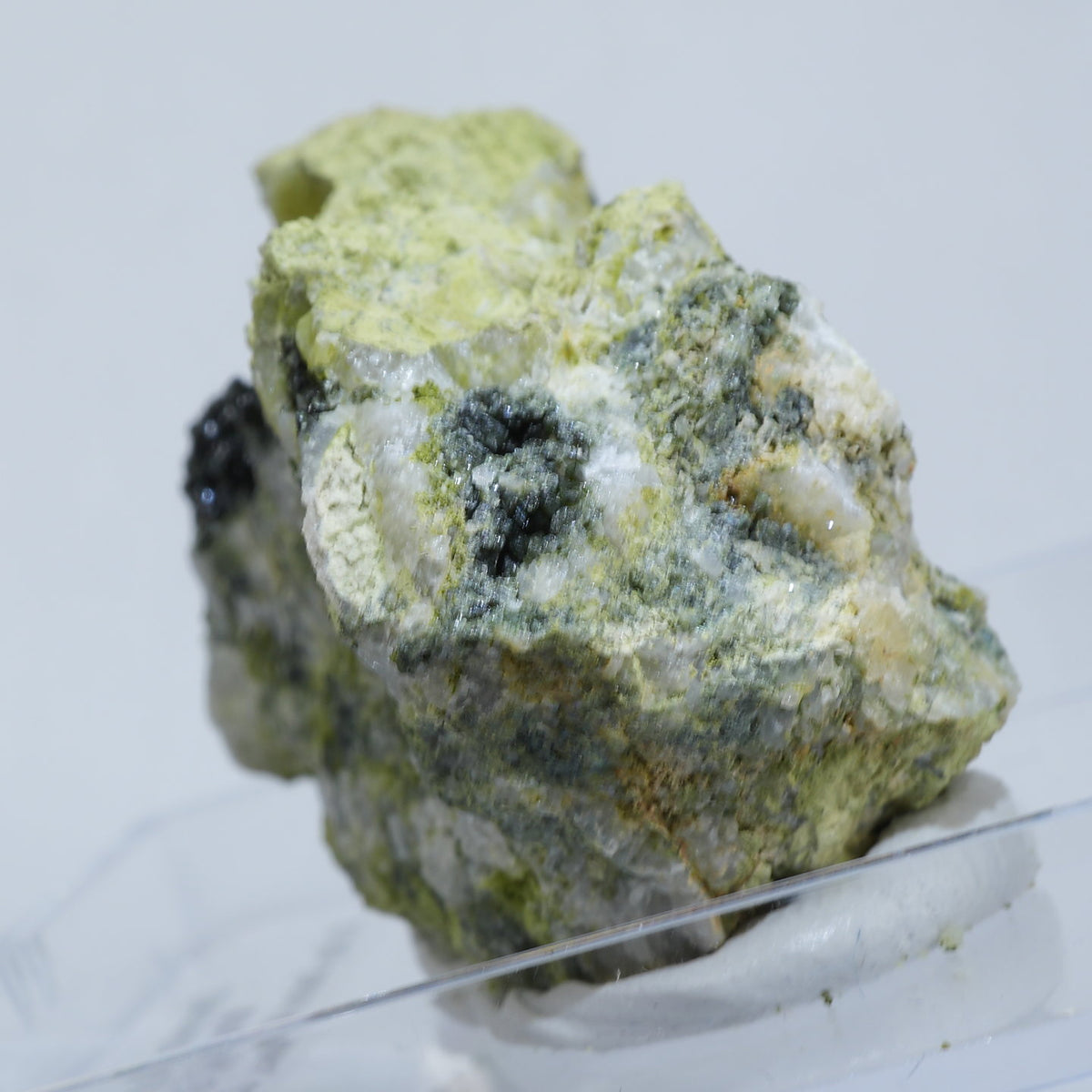 イギリス産 Olivenite(オリーブ銅鉱) – 天然石ハッピーギフト